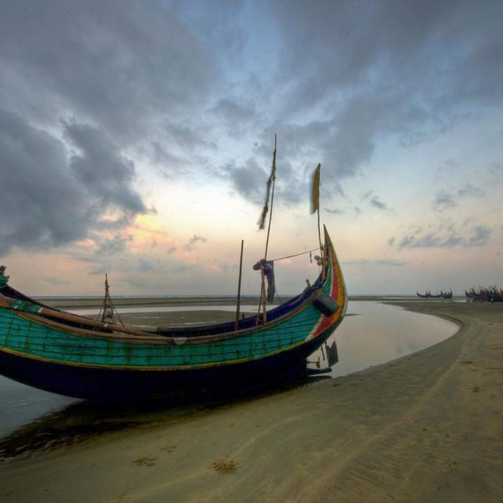 Tourist sights in Inani Beach: 7 things that make the Inani Beach an ...